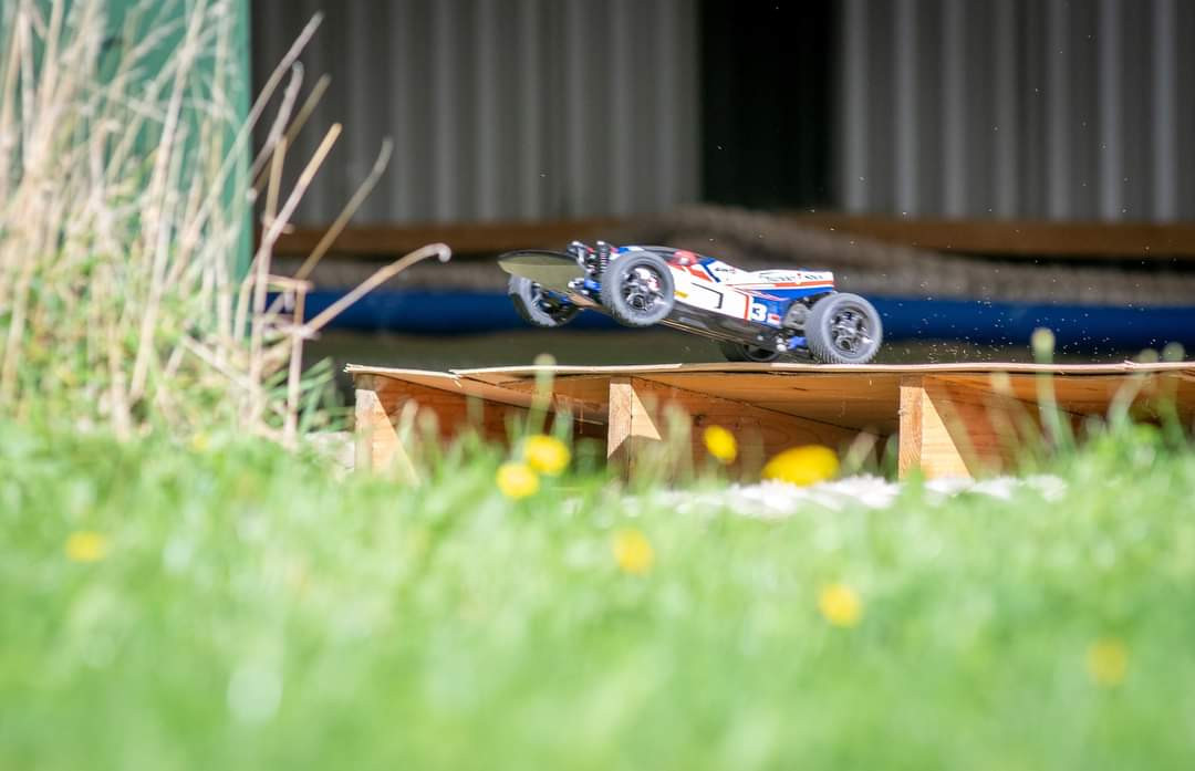 Tamiya Junkies Meet At Robin Hood Raceway - House of RC