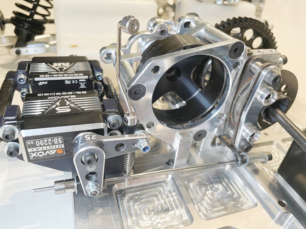 N-R-P Ultron Zr Build #5 (Engine, Linkage & Wiring) - House of RC