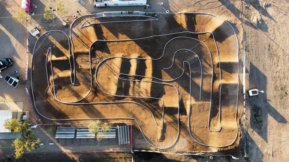Adobe Mountain RC Speedway - House of RC
